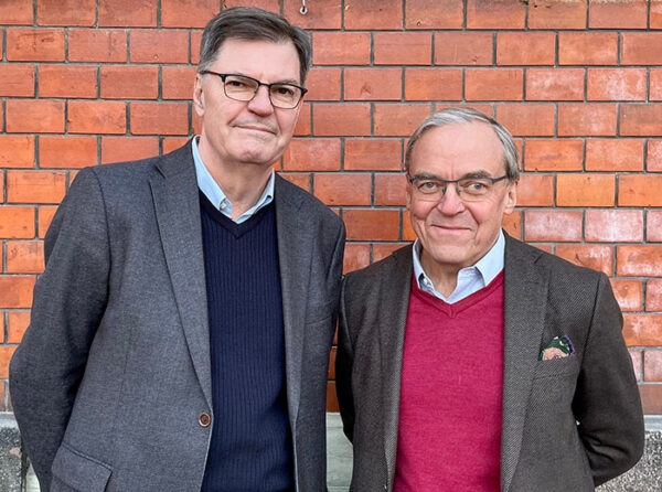 Göran Larsson & Marco Smedberg - Historiska Media